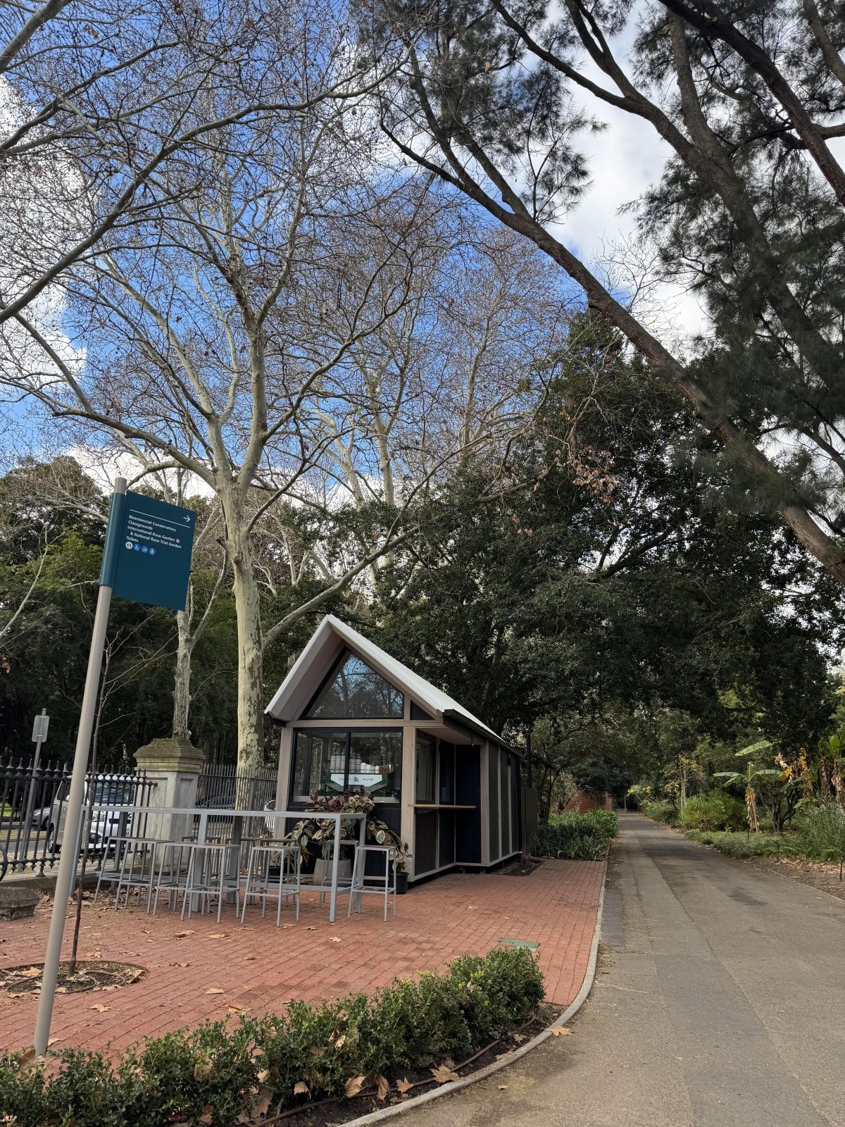 Evergreen Deli in Adelaide Botanic Garden - Blanco Horner
